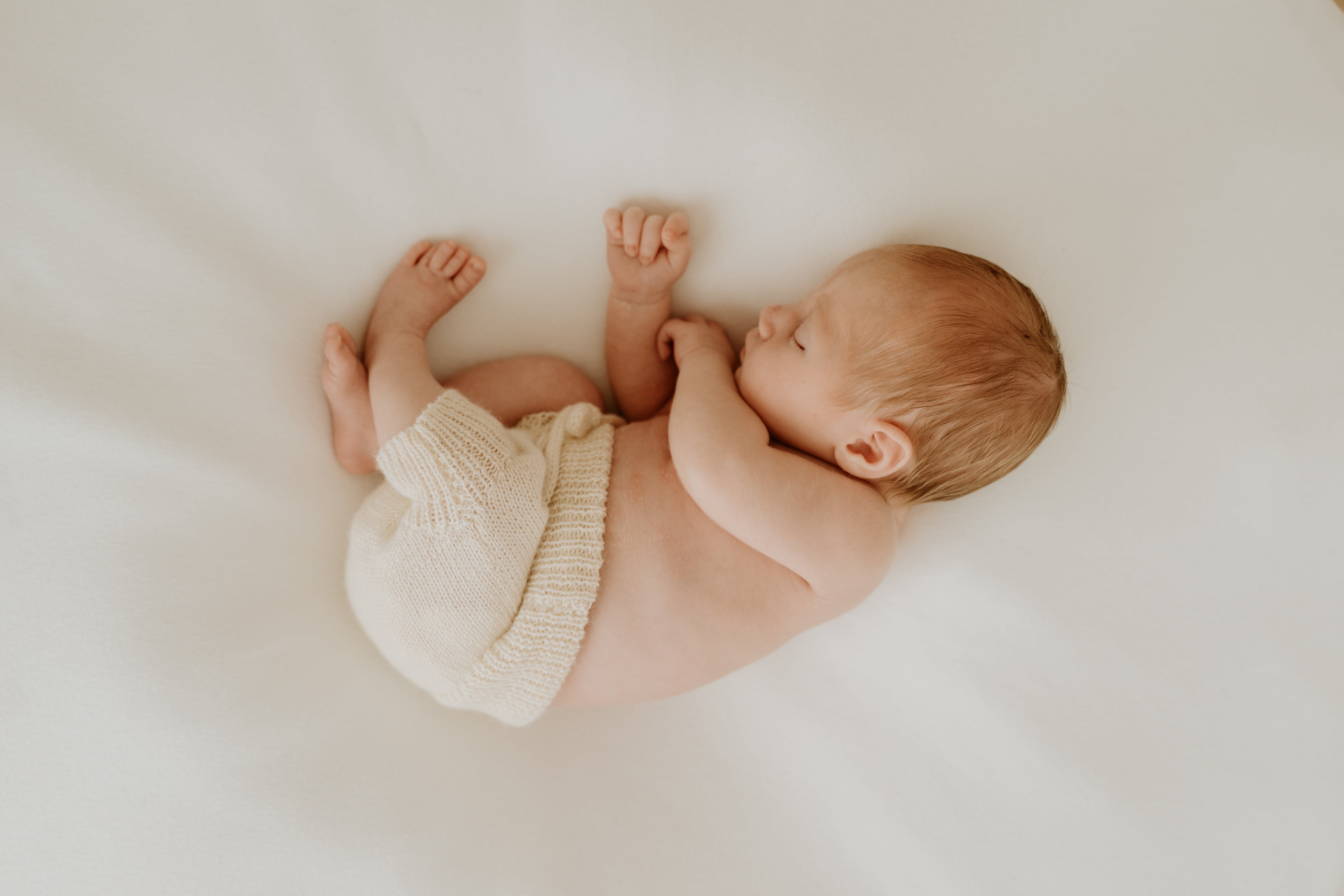 Newborn Baby Bloomers – Warm & Cosy Knits